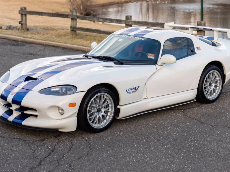 ECR - Dodge Viper GTS-R GT2 Champion Edition details