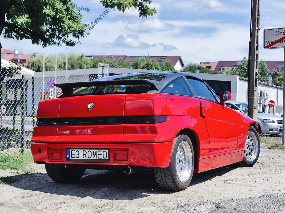 ECR - Alfa Romeo SZ details