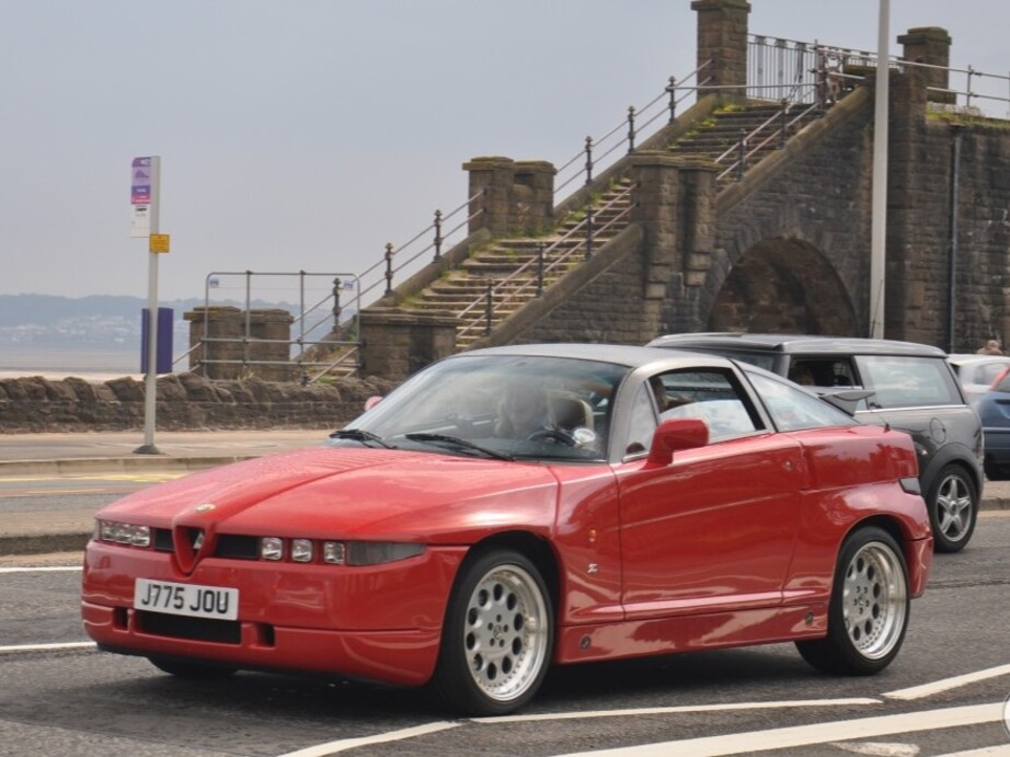 ECR - Alfa Romeo SZ details