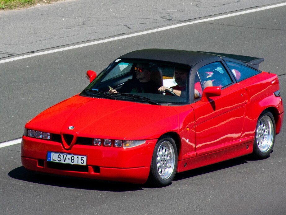 ECR - Alfa Romeo SZ details