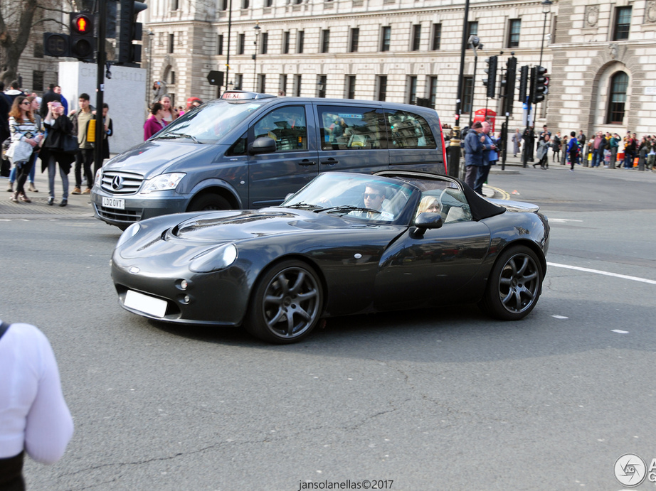 ECR - TVR Tamora details