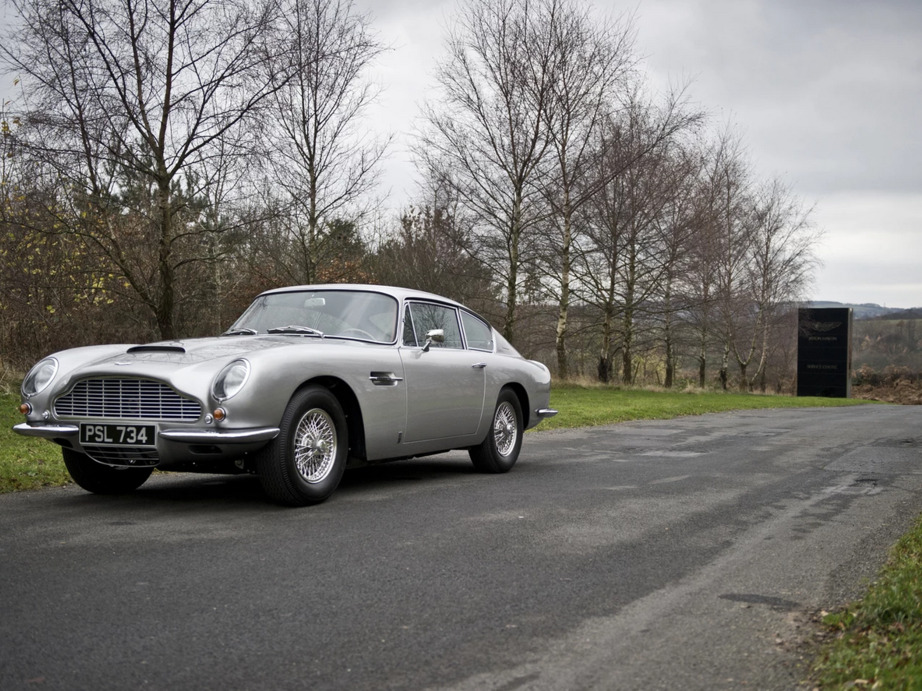 ECR - Aston Martin DB6 details