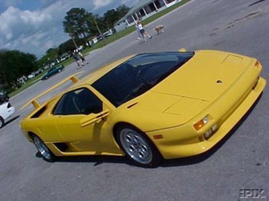 ECR - Lamborghini Diablo VT details