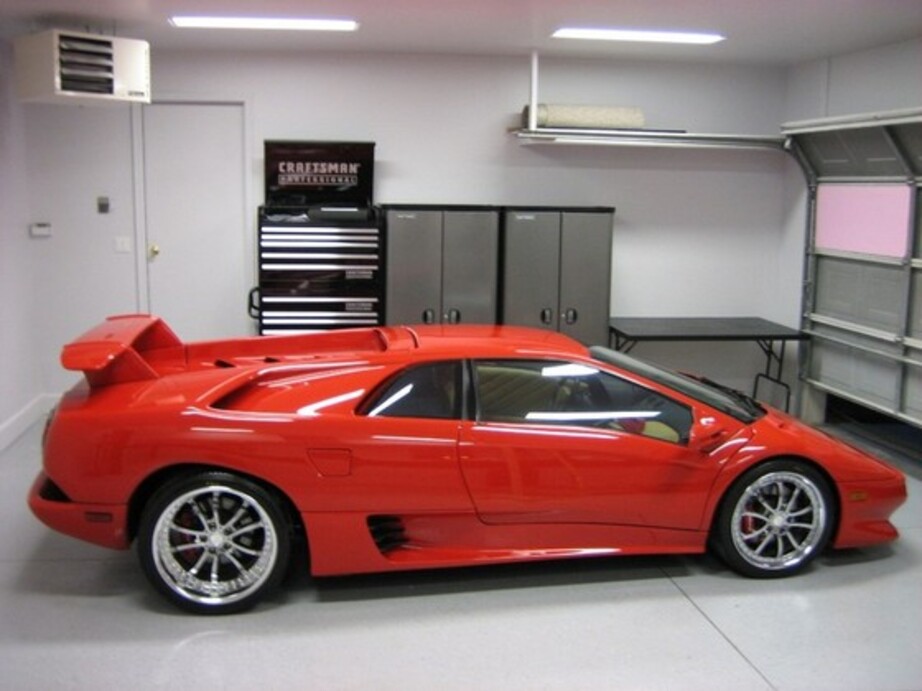 ECR - Lamborghini Diablo VT details