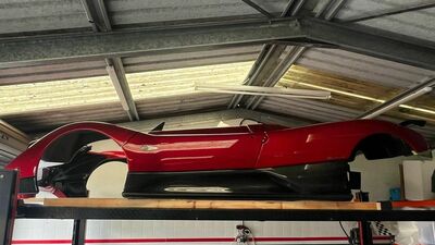 ECR - Pagani Zonda details