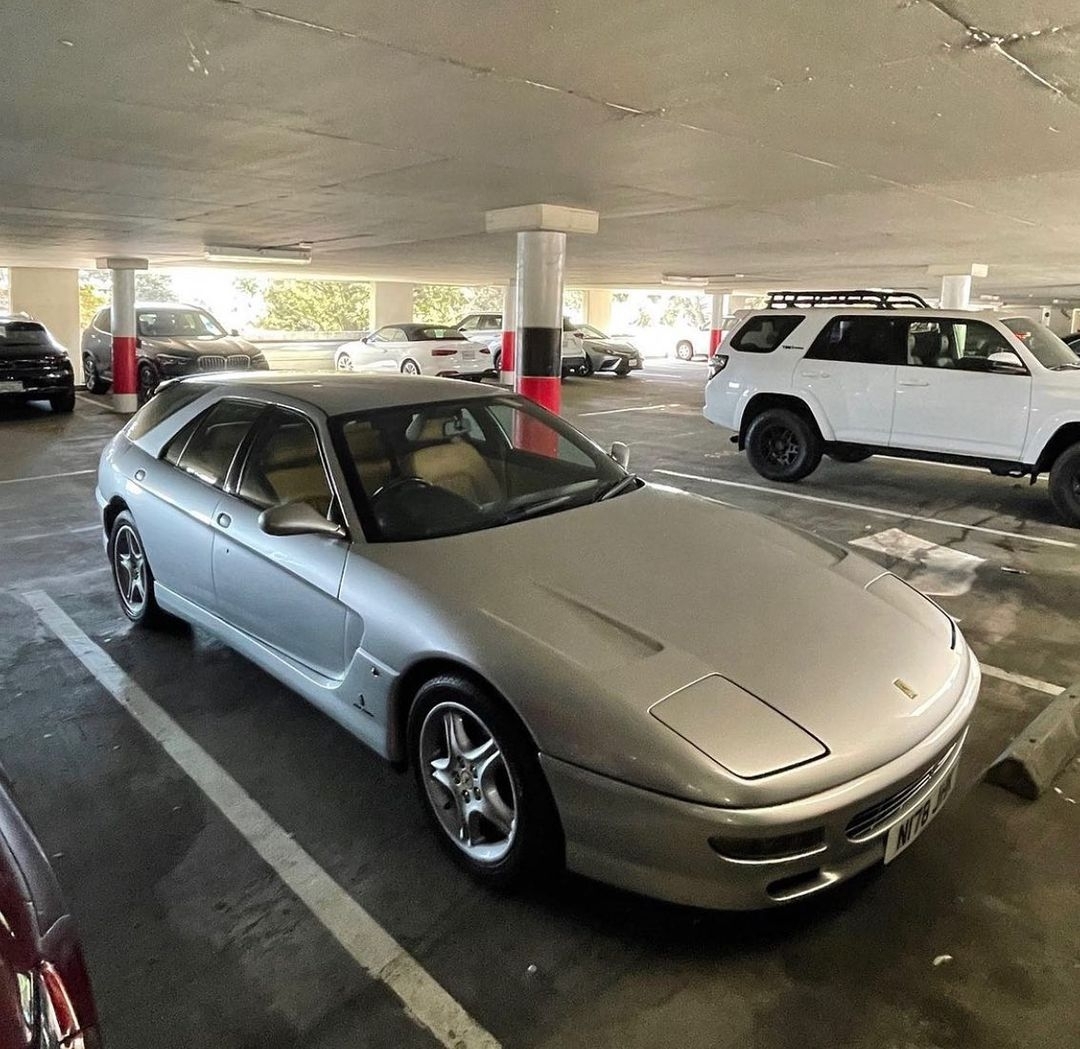 ECR - Ferrari 456 Venice Estate details