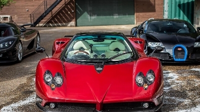 ECR - Pagani Zonda details