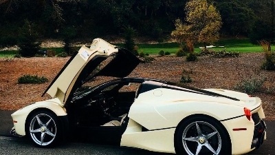 ECR - Ferrari LaFerrari details