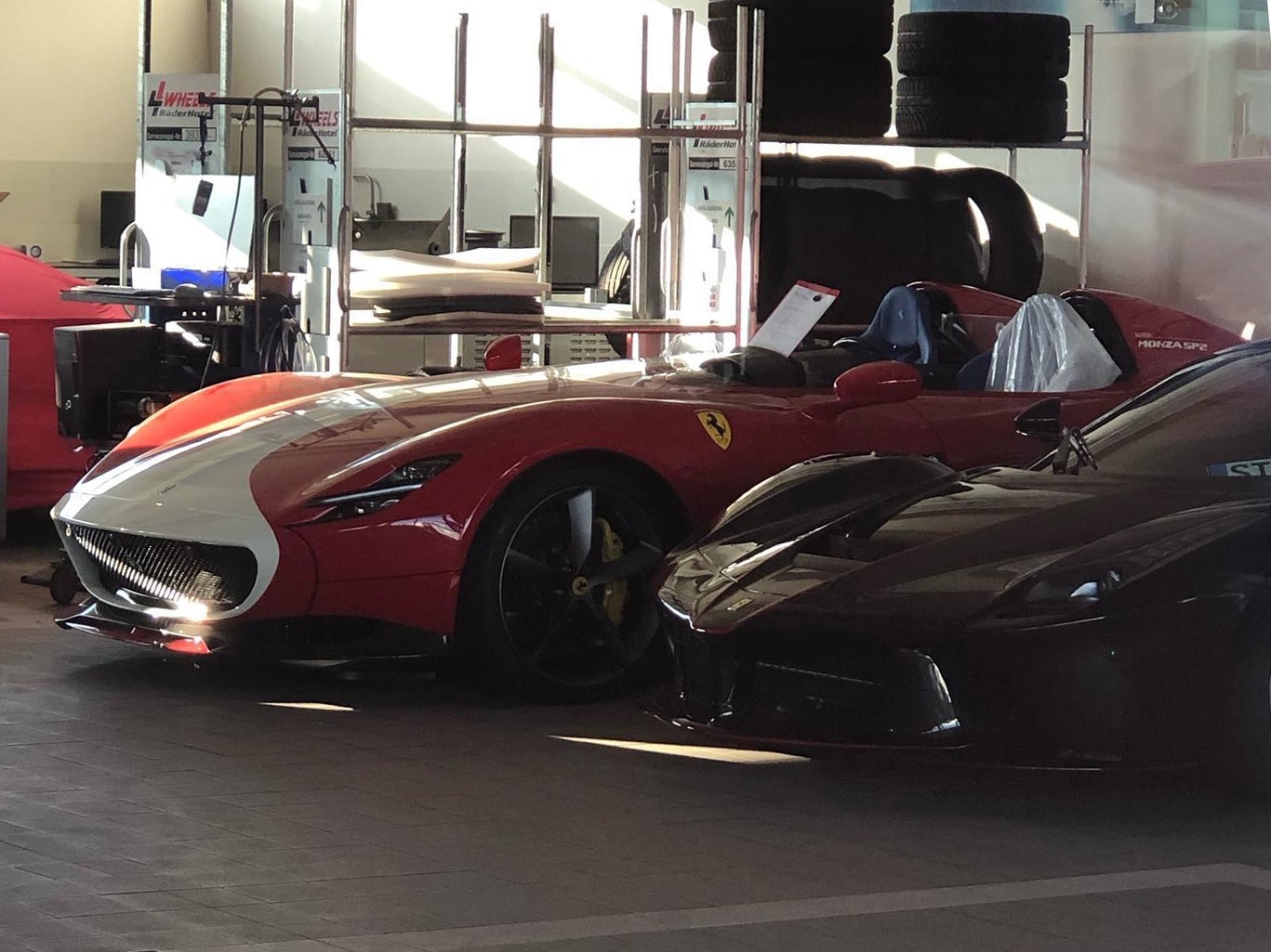 ECR - Ferrari Monza SP2 details