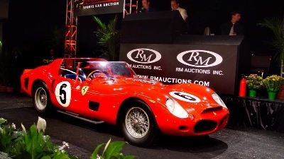 ECR - Ferrari 330 details