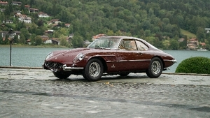 ECR - Ferrari 400 Superamerica details