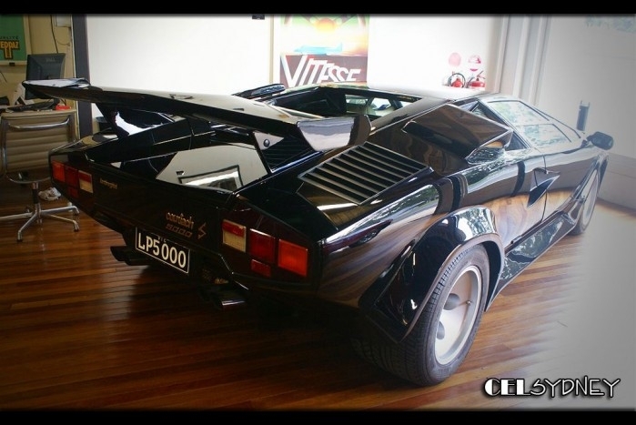ECR - Lamborghini Countach 5000 S details