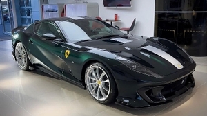 ECR - Ferrari 812 details