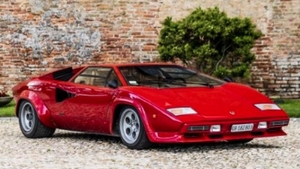 ECR - Lamborghini Countach details