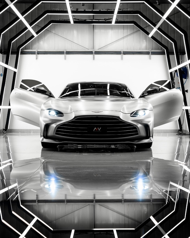ECR - Aston Martin V12 Vantage '23 details