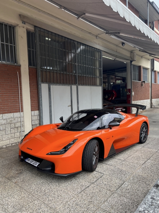 ECR - Dallara Stradale details