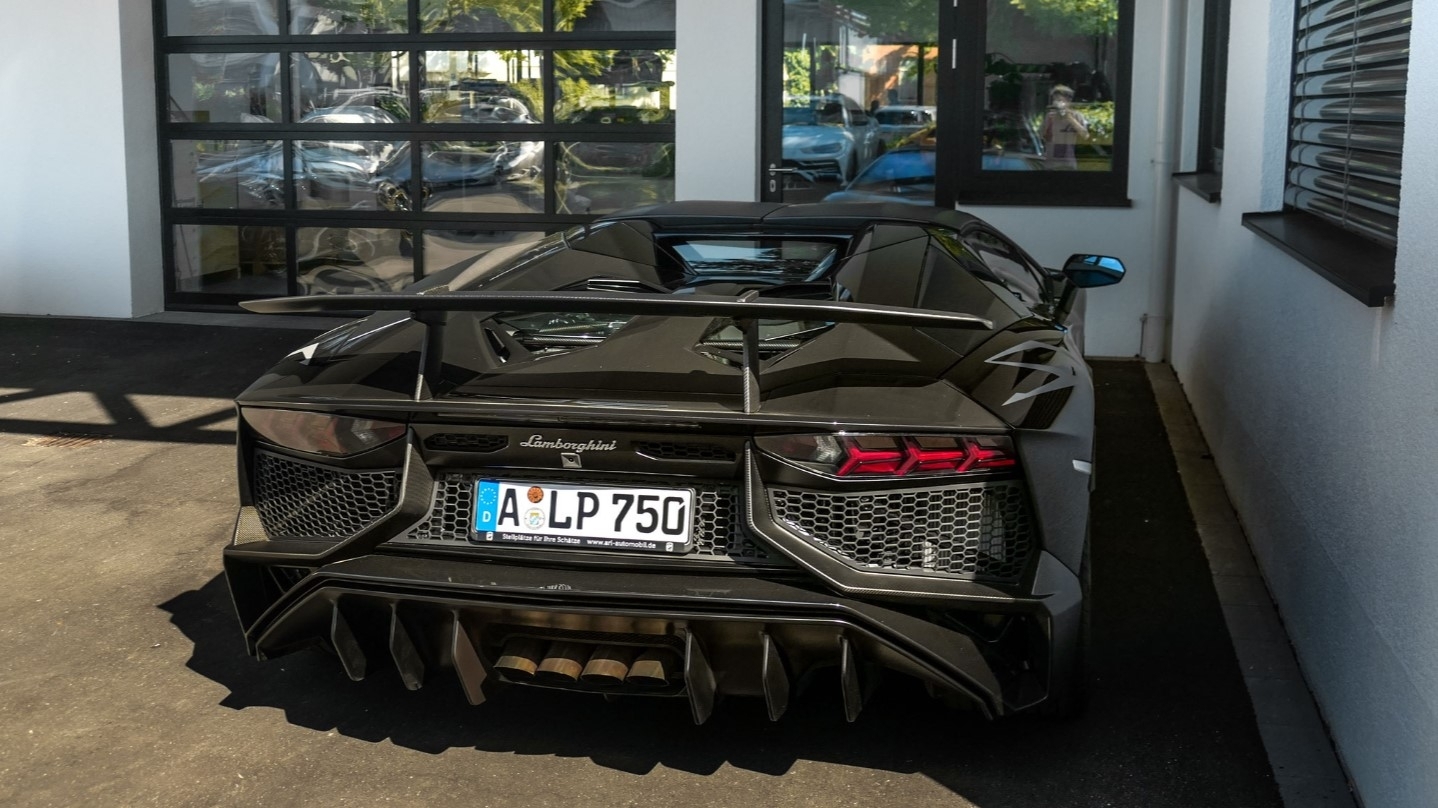 ECR - Lamborghini Aventador LP 750-4 SuperVeloce Roadster details