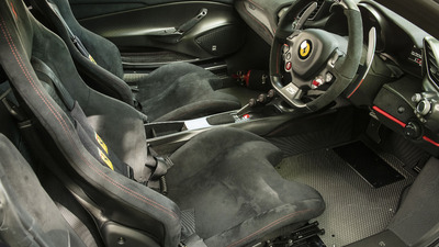 ECR - Ferrari 488 details