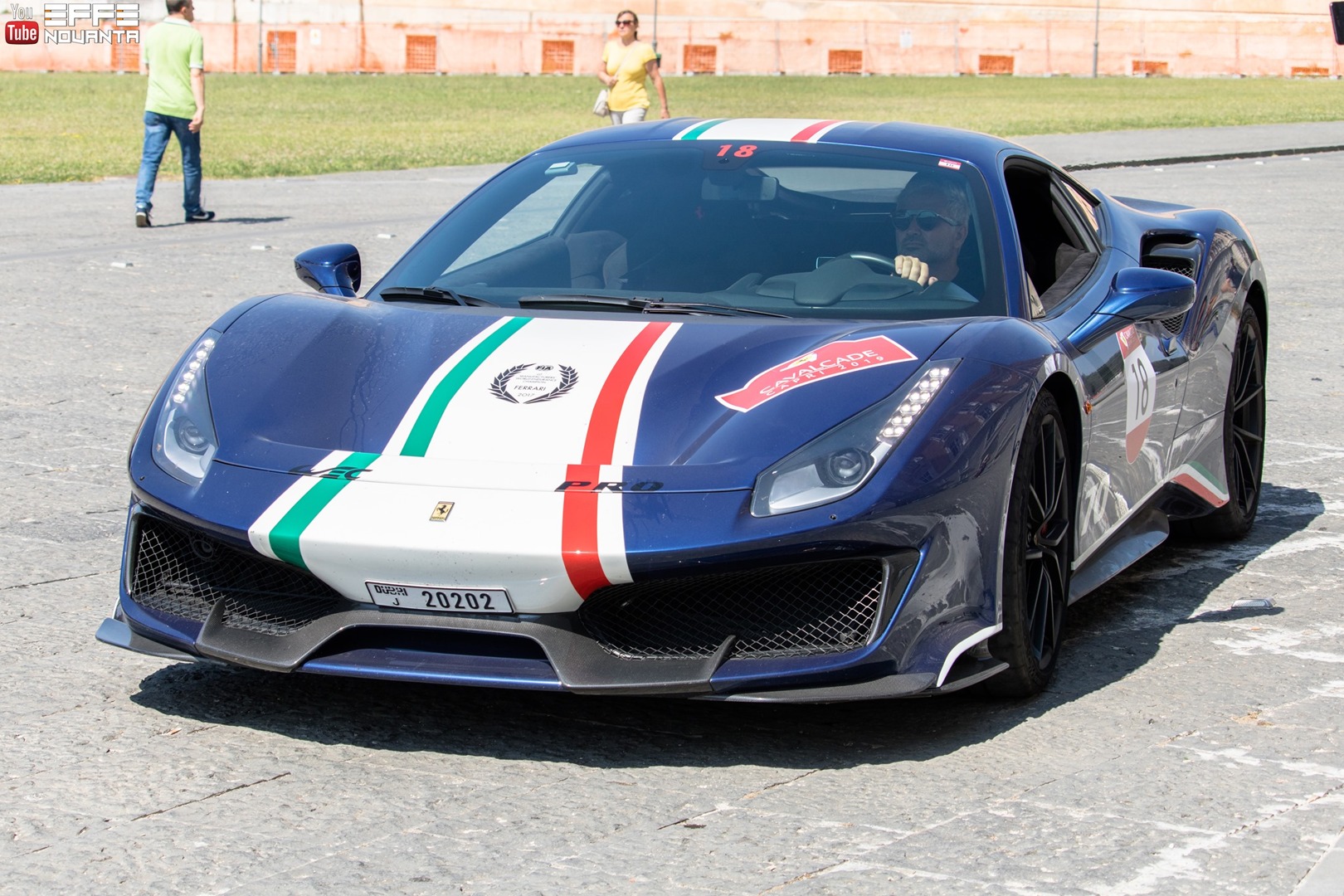 ECR - Ferrari 488 Pista Piloti details