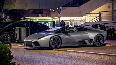 ECR - Lamborghini Reventón details