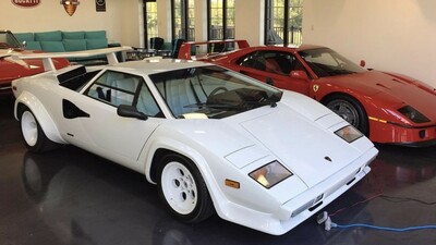 ECR - Lamborghini Countach details