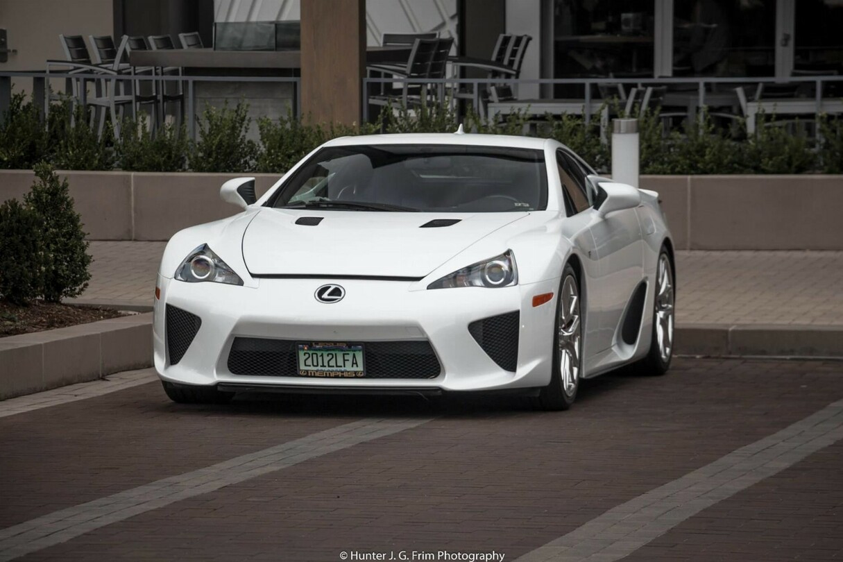 ECR - Lexus LFA details