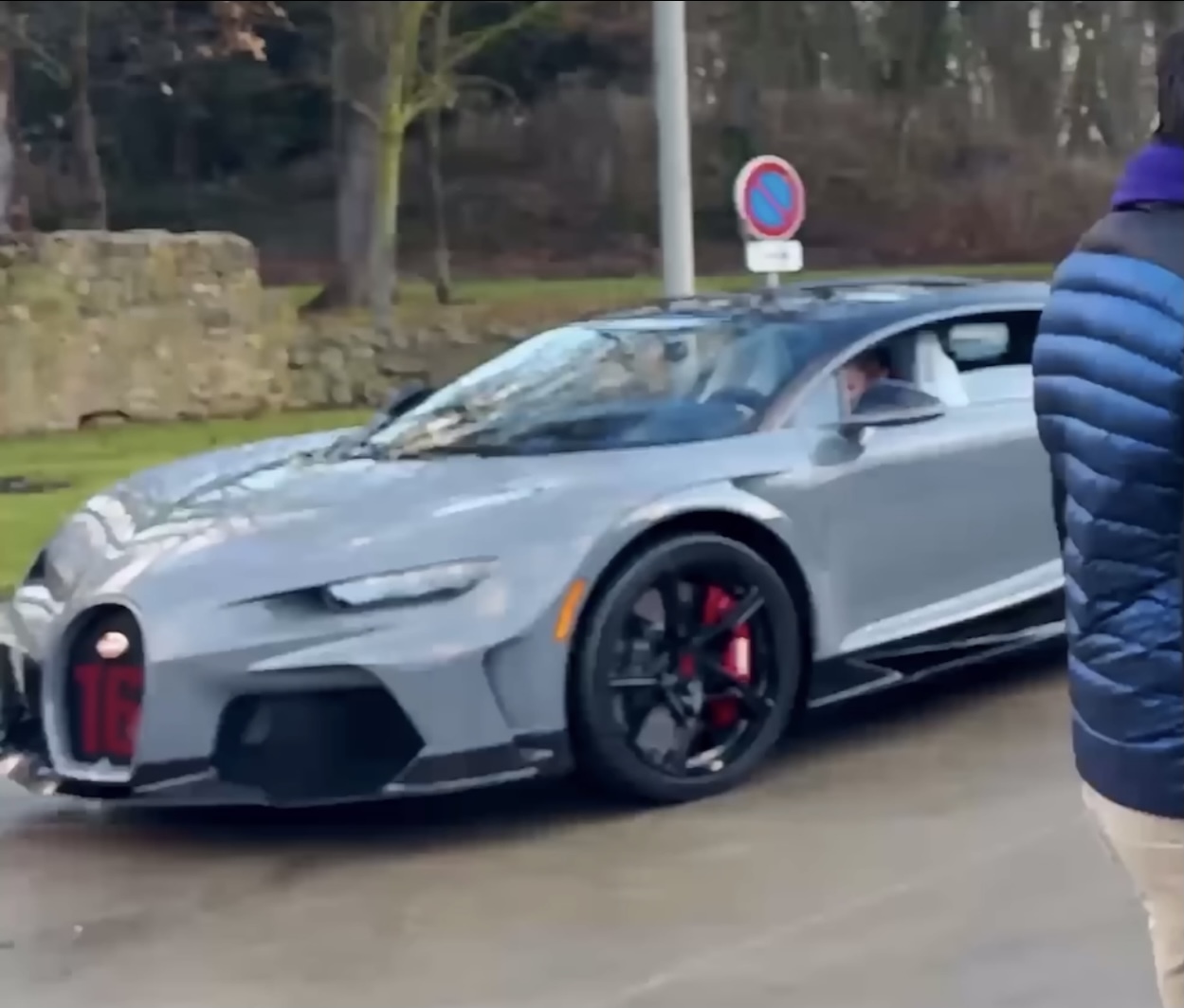 ECR - Bugatti Chiron Super Sport details