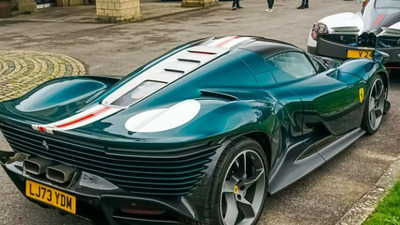 ECR - Ferrari Daytona SP3 details