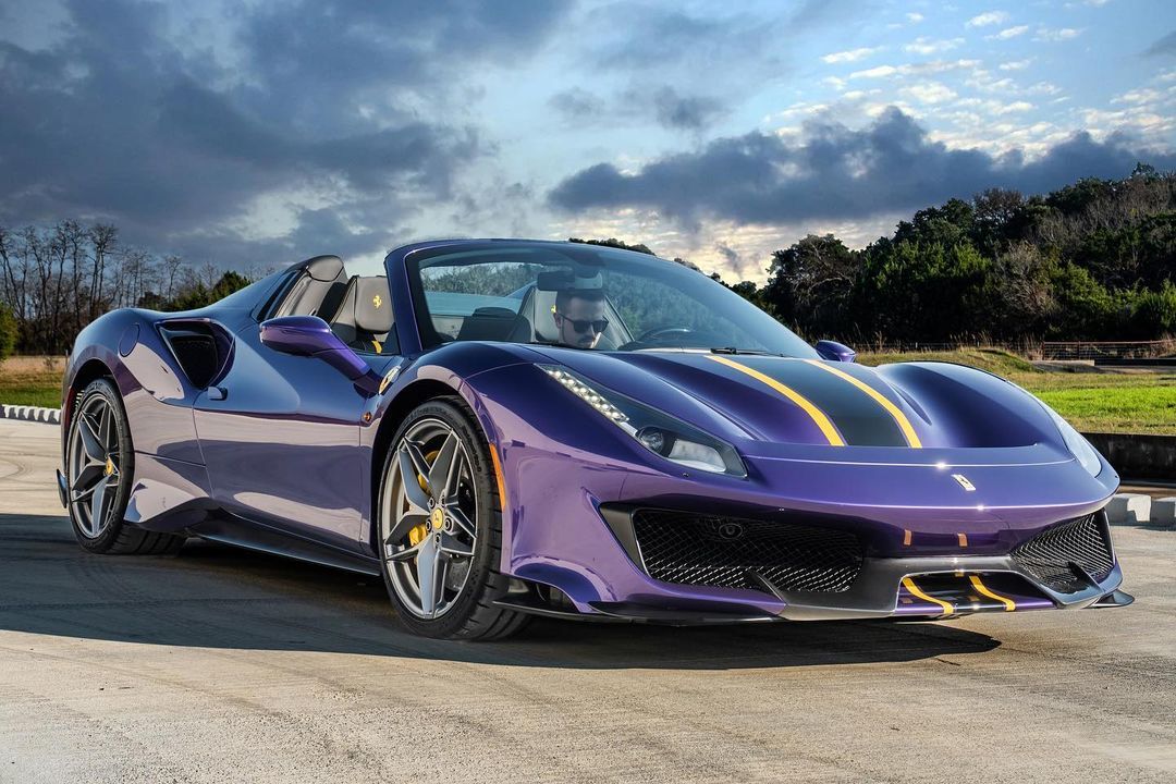 ECR - Ferrari 488 Pista Spider details