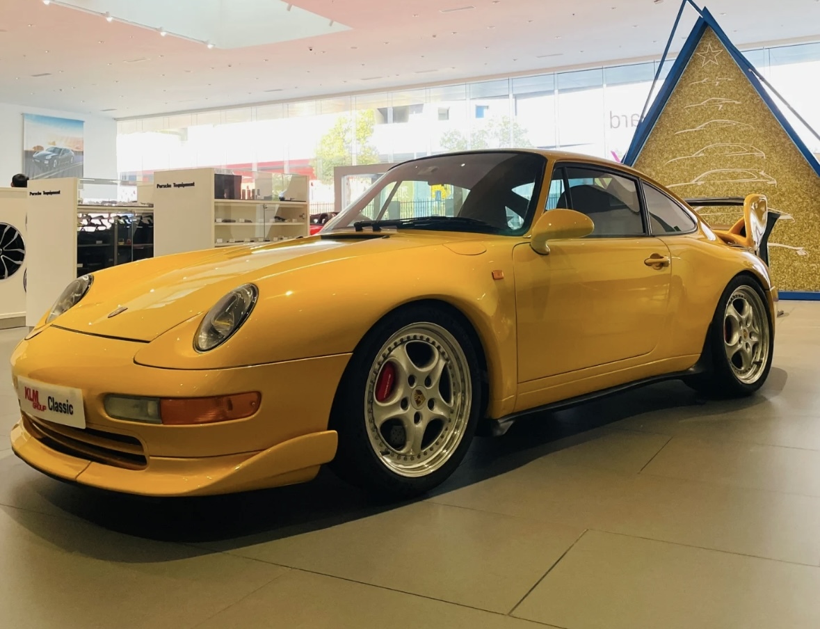ECR - Porsche 911 Carrera RS (993) details