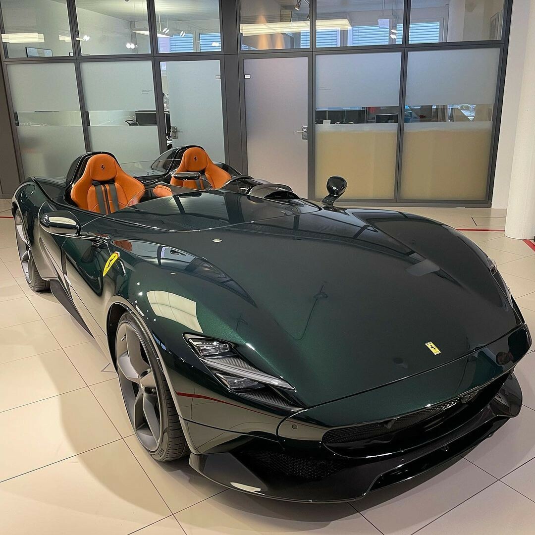 ECR - Ferrari Monza SP2 details