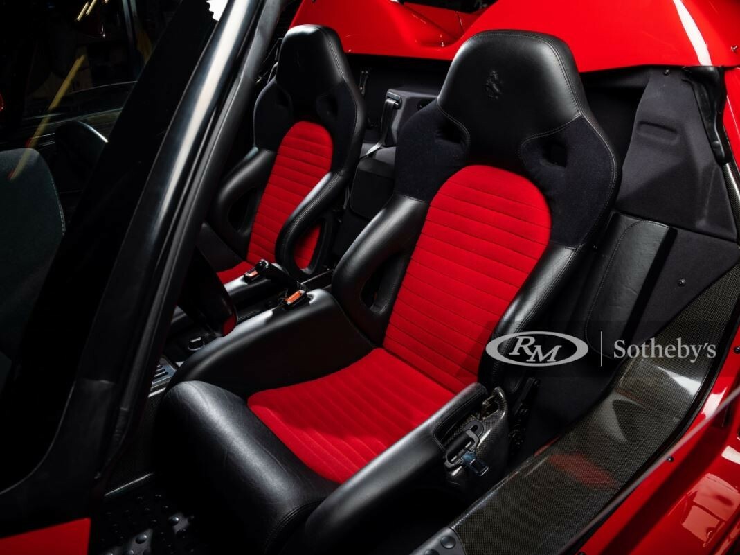 ECR - Ferrari F50 details